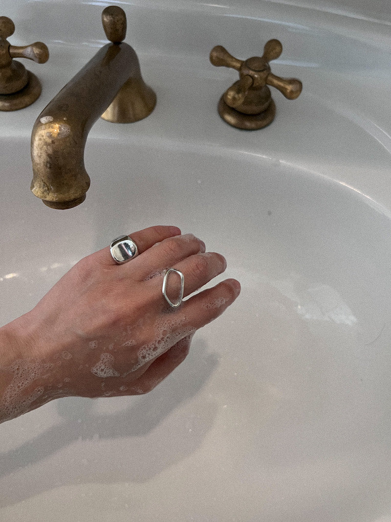 PINKY RING – FIVE EIGHTHS